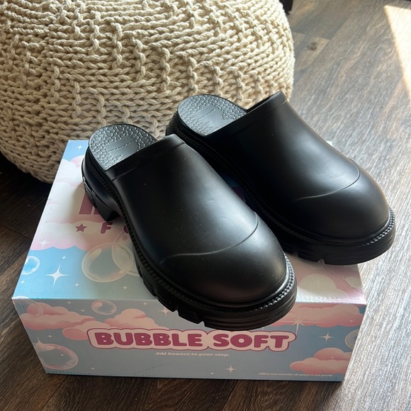 Impala | Shoes | Impala Bubble Soft Mule | Poshmark